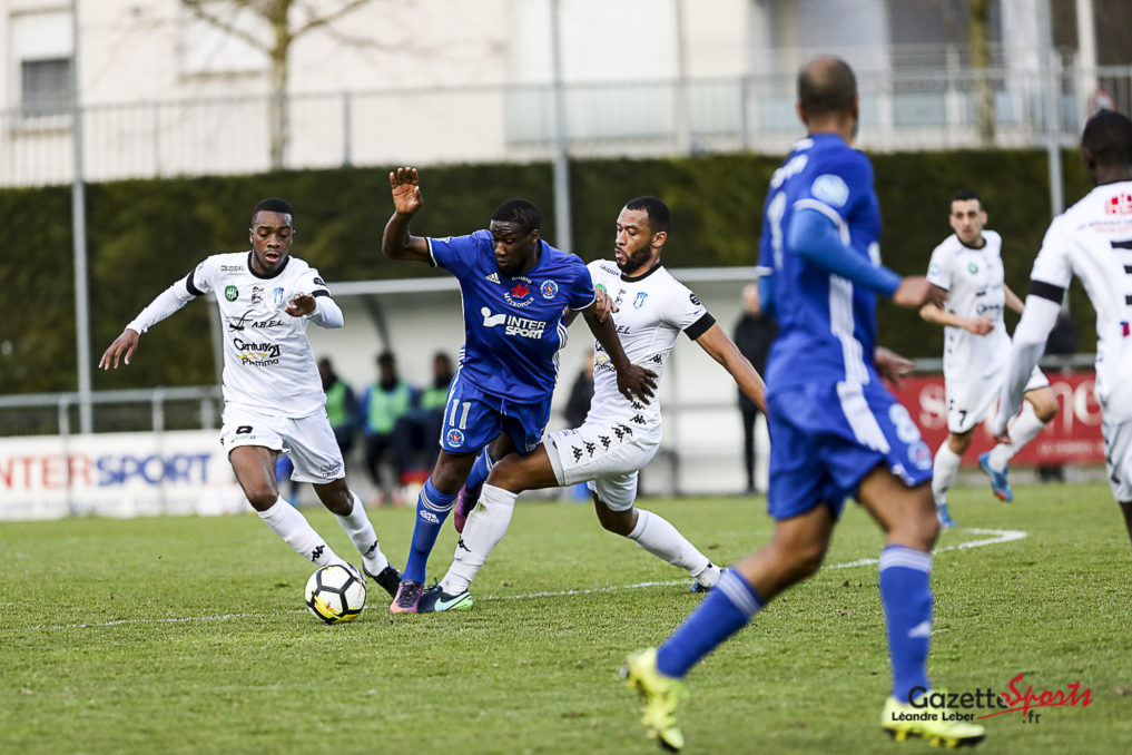 FOOTBALL : L'AC Amiens entame une série de "matches prioritaires ...