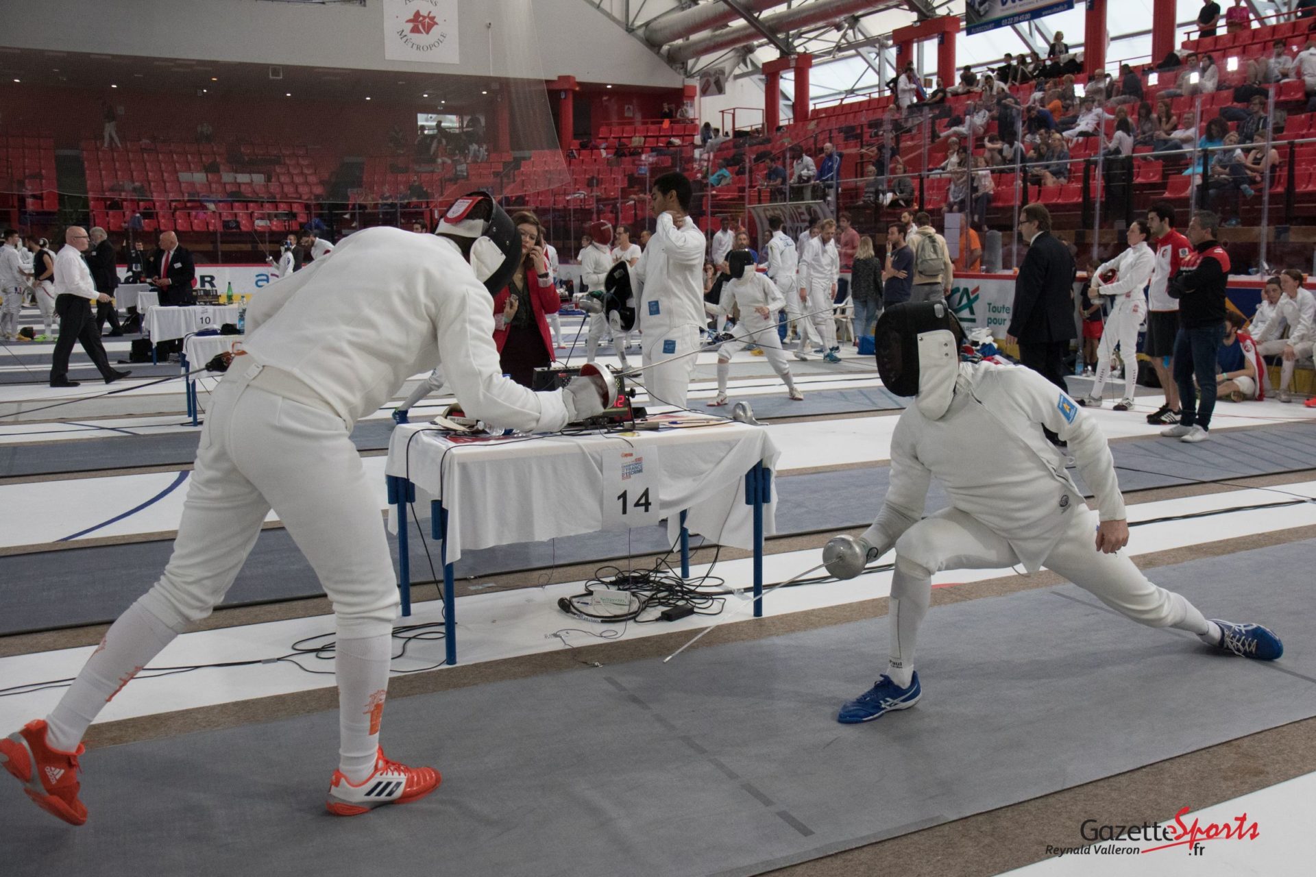 ESCRIME : Revivez les championnats de France d'escrime d'Amiens ...