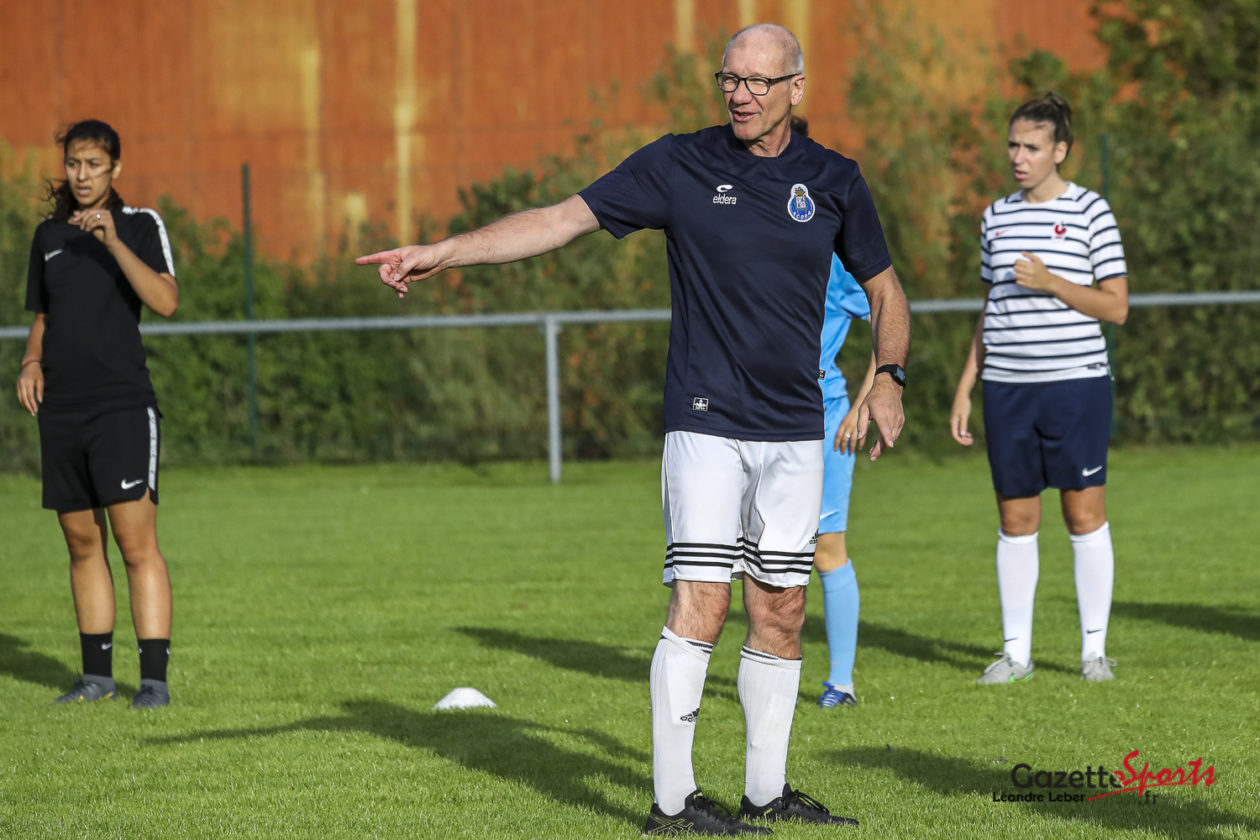 FOOTBALL (F) : Dominique Chevalier et l'Amiens Porto (déjà) la tête ...