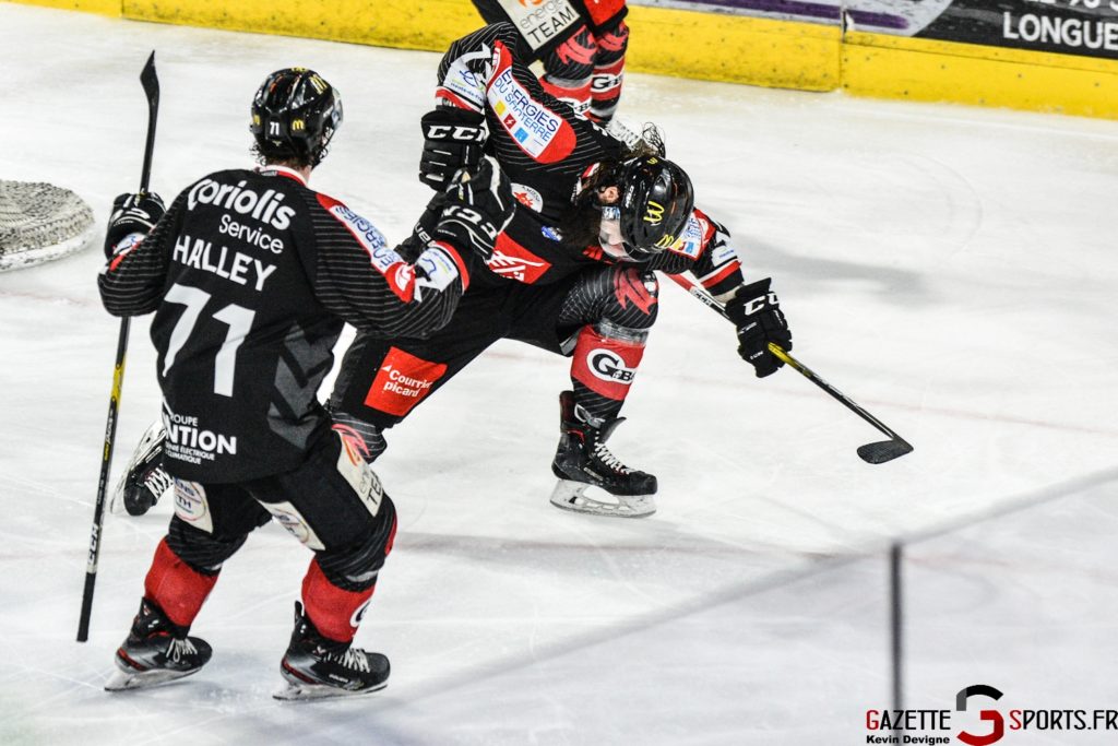 LES GOTHIQUES - Mario Richer : "Il n'y a rien de fait encore ...