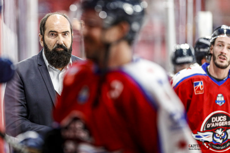 LES GOTHIQUES : L'emblématique Mario Richer est de retour ! - GazetteSports