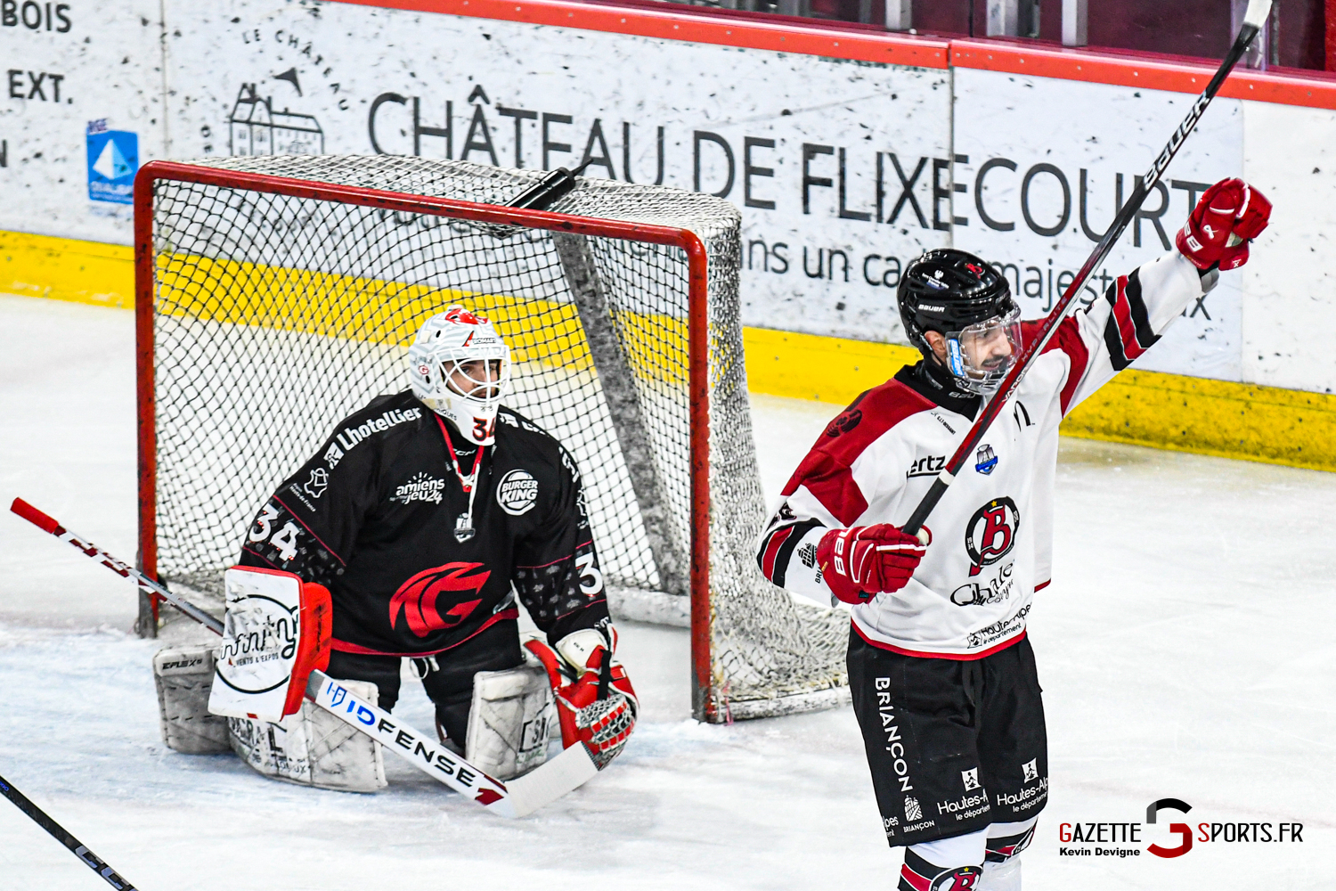 PHOTOS : Retrouvez les images de la rencontre entre les Gothique d ...