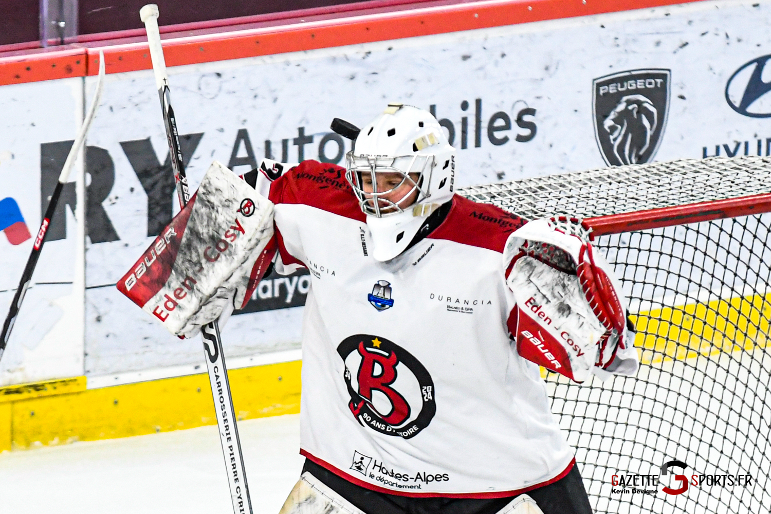 PHOTOS : Retrouvez les images de la rencontre entre les Gothique d ...