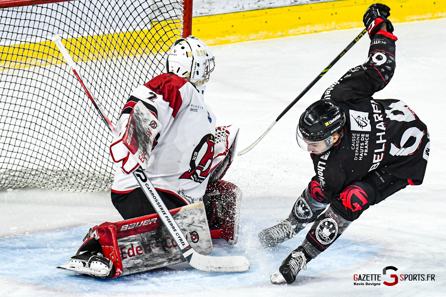 PHOTOS : Retrouvez les images de la rencontre entre les Gothique d ...