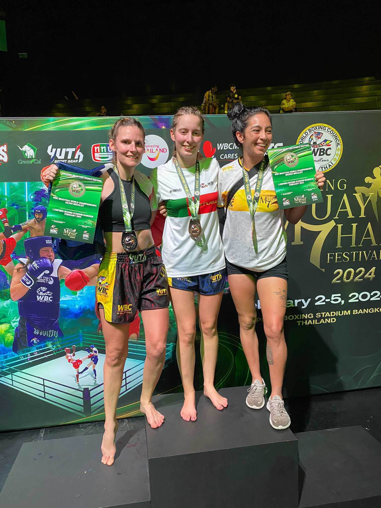 MUAY THAÏ : Valentine Roger médaillée d'argent à Bangkok - GazetteSports